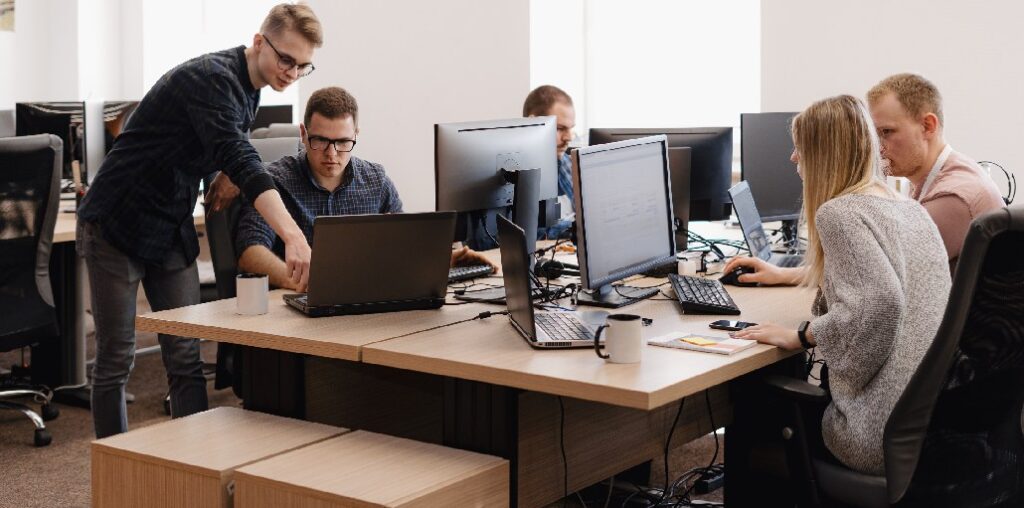 How Blockchain Help Employees Return To Office