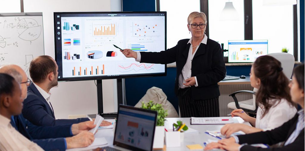 Top 15 Presentation Software To Attract Your Audience