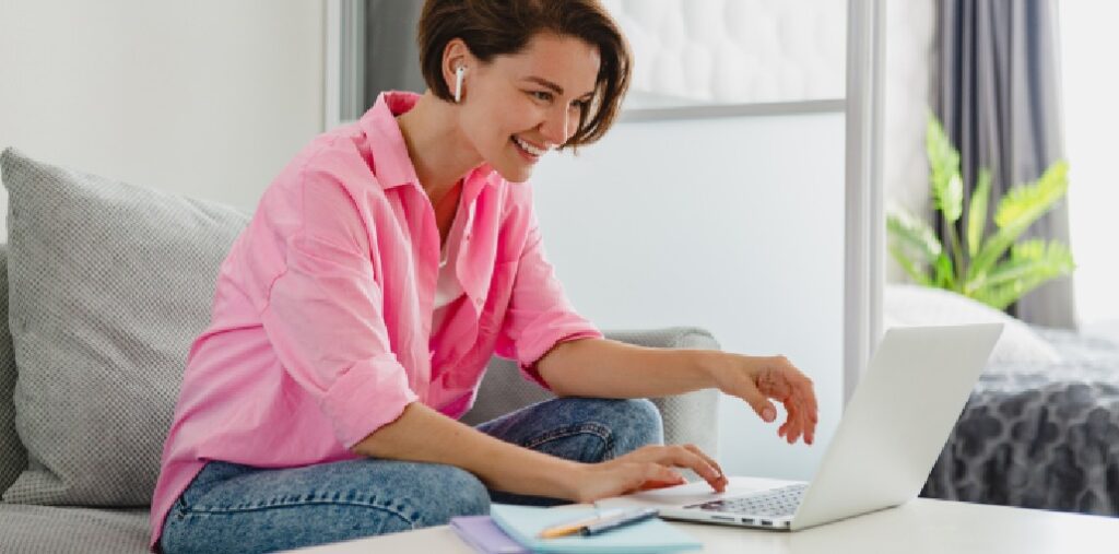 4 Ways to Successfully Start A Business While Working From Home