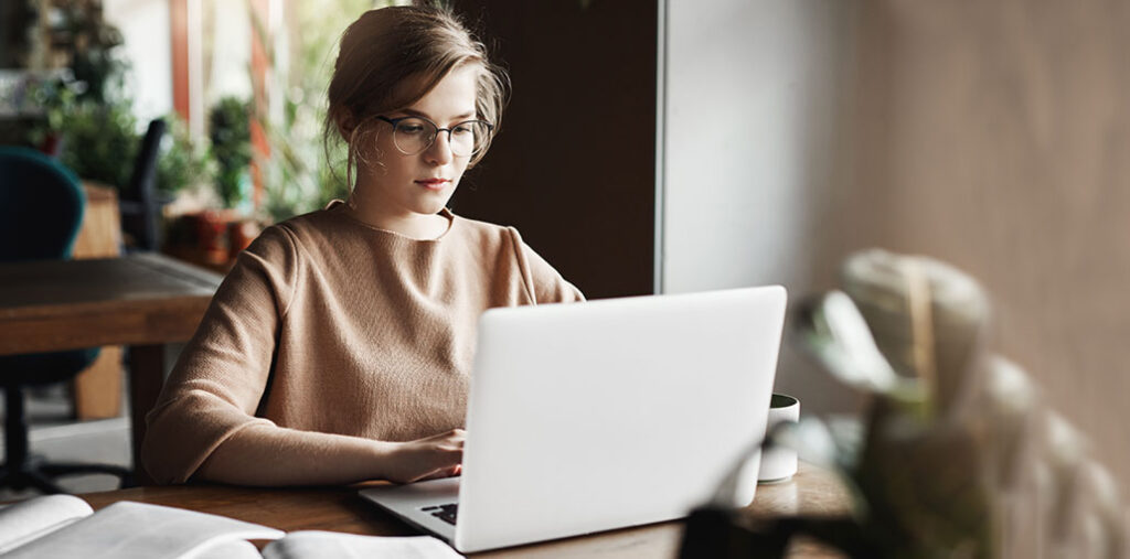 The Review On Cheapest and Most Reliable Writing Services