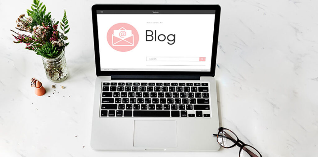 Top 10 Blogging Tools You Need To Use