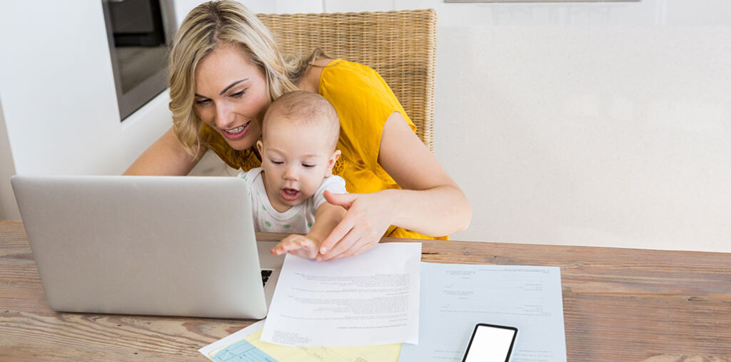 Top 10 Money Saving Tips for Moms