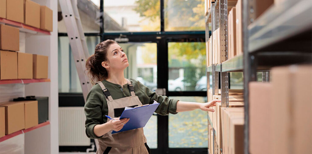 8 Smart Ways to Reduce and Prevent Dead Stock