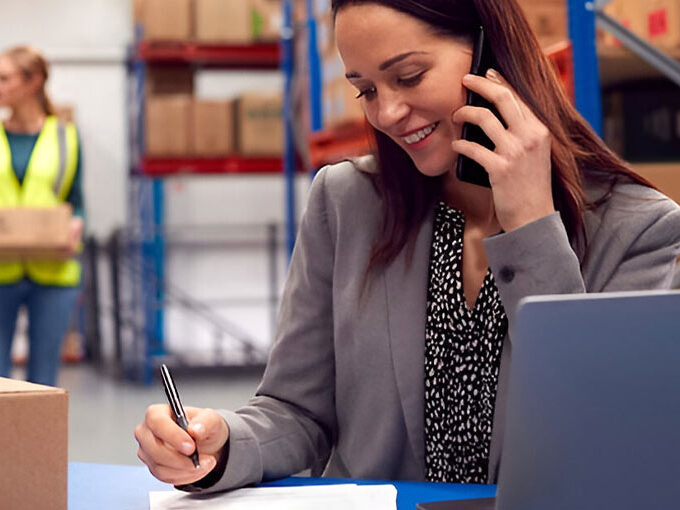 Inbound and Outbound Logistics: What is the Difference?